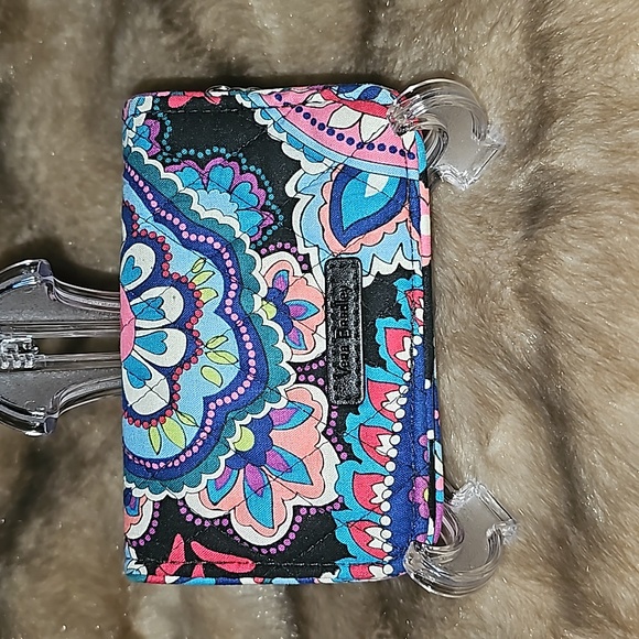 Vera Bradley | Bags | Euc Vera Bradley Key Chainwallet | Poshmark